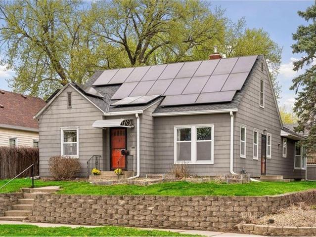 1311 Idaho Ave W, Saint Paul, MN 55108