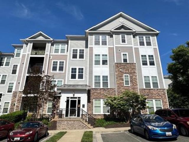 1311 Karen Blvd Apt 105, Capitol Heights, MD 20743