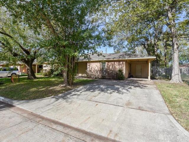 1311 Ken St B, Humble, TX 77338