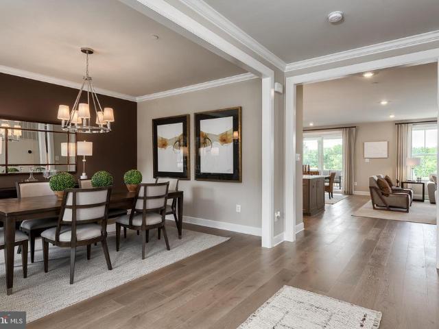 1311 Leeland Forest