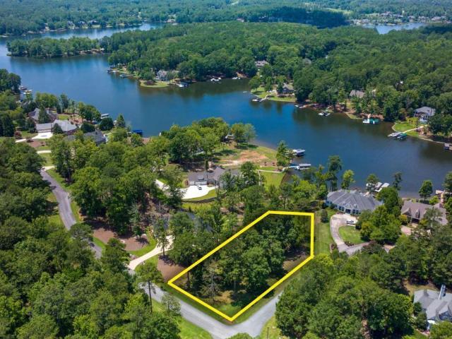 1311 Lighthouse Cir, Greensboro, GA 30642 | MLS #10621 | Compass