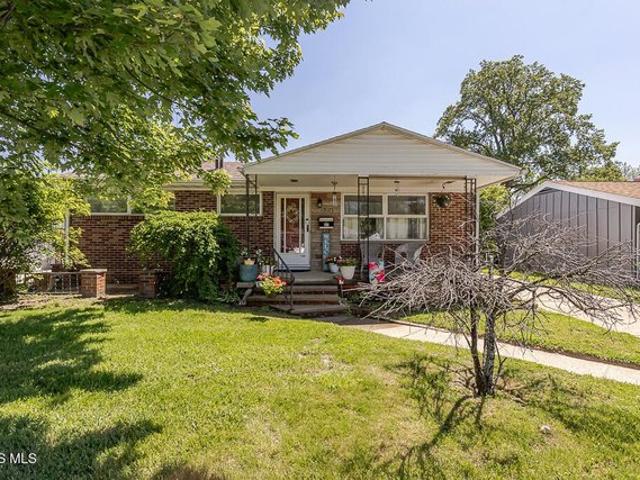 1311 Pennelwood Dr, Toledo, OH 43614