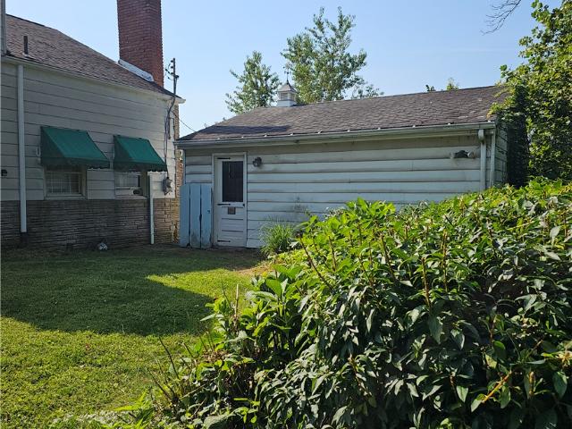 1311 Ridge Road