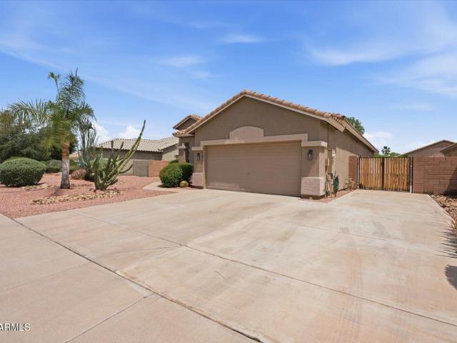 1311 S Canyon Oaks Way, Chandler, AZ 85286 | MLS #7017 | Compass