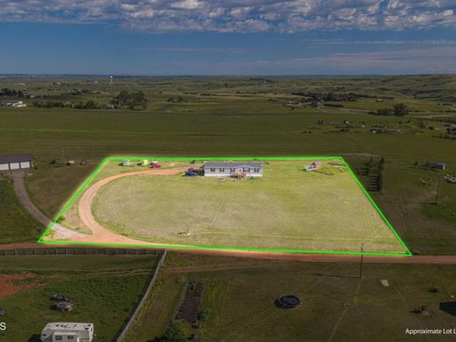 1311 T Way NW, Williston, ND 58801