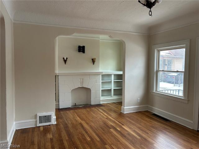 1311 W 69th Street 1