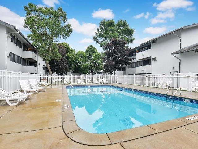 1311 W 82nd Street #B 1 Bedroom Condo for Rent at 1311 W 82nd St, Bloomington, MN 55420