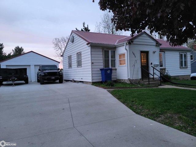 1311 W Church St, Marshalltown, IA 50158