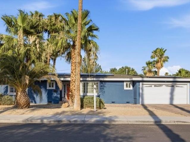 1311 5th Pl, Las Vegas, NV 89104