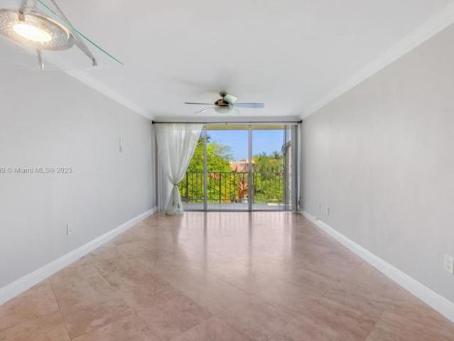 13120 92nd Ave SW #B 409, Miami, FL 33176