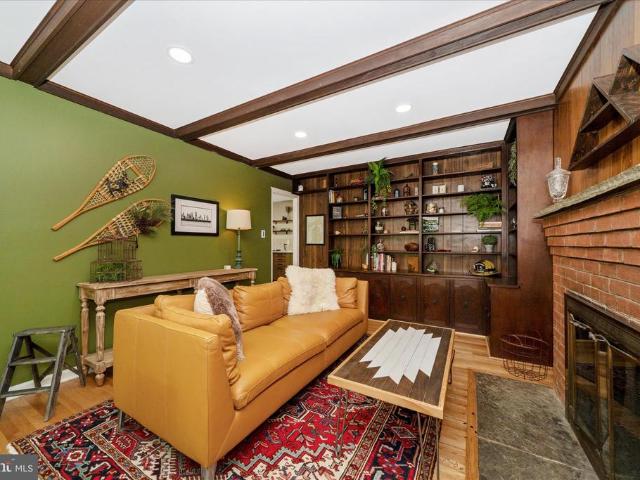 13120 Clifton Road