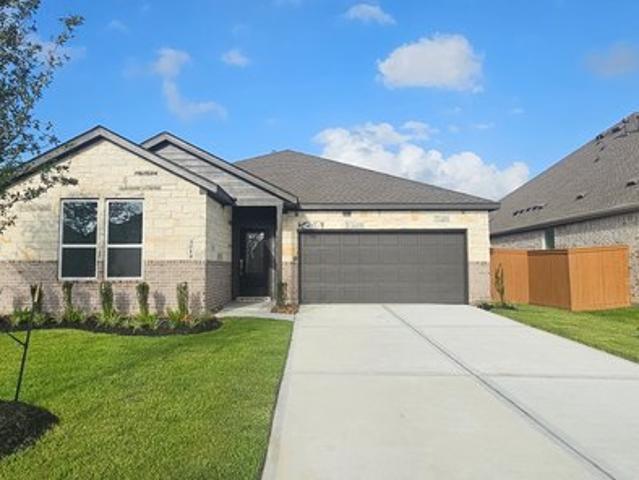 13120 Pinnacle Beach Dr, Texas City, TX 77568