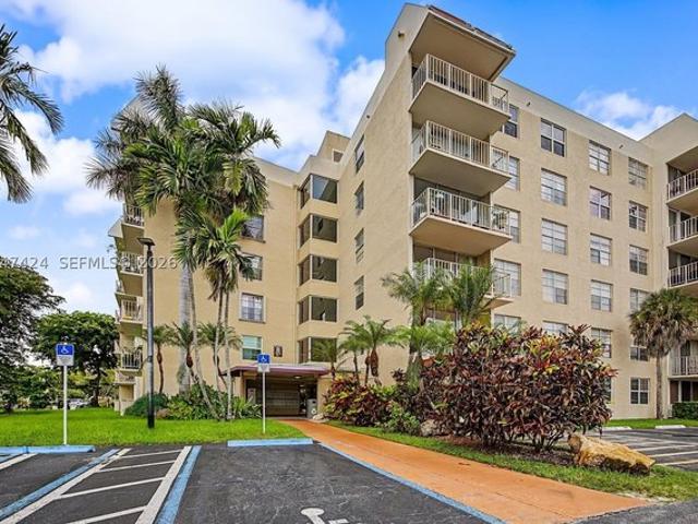 13120 SW 92nd Ave Unit B207, Miami, FL 33176