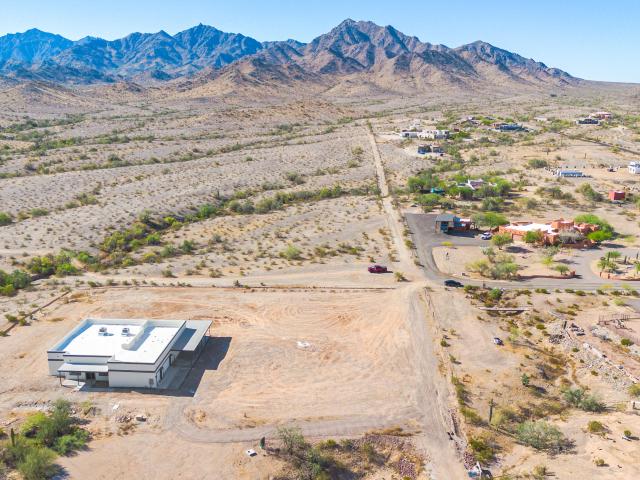 13122 w south mountain road #