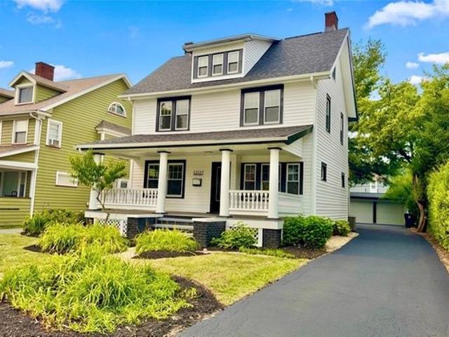 13127 Cedar Rd, Cleveland Heights, OH 44118