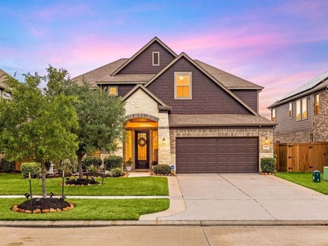 13124 Morning Villa Dr, Texas City, TX 77568