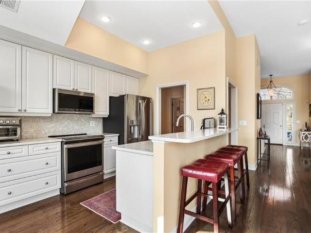 13125 Summit Ct, Kansas City, MO 64145 | Compass