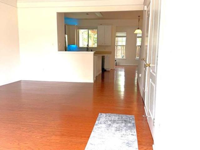 13129 Park Crescent Circle