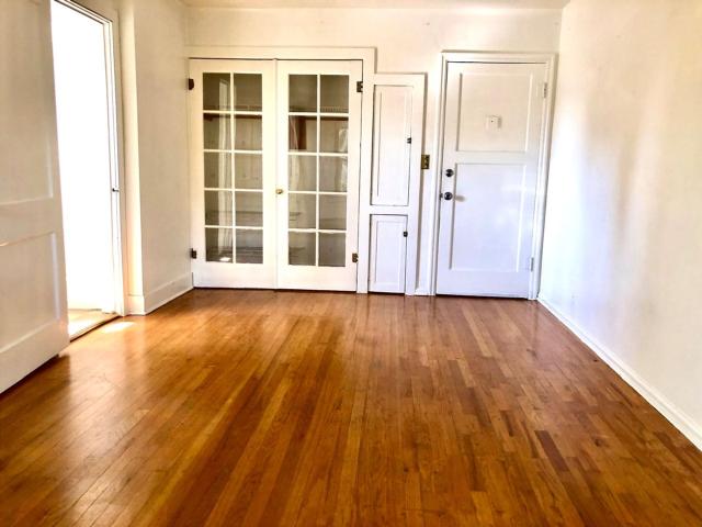 1312 Mill St