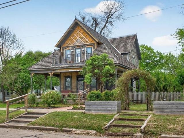 1312 N 22nd St, Waco, TX 76707