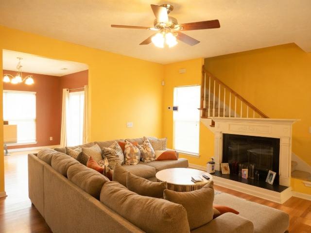 1312 Napa Pt E