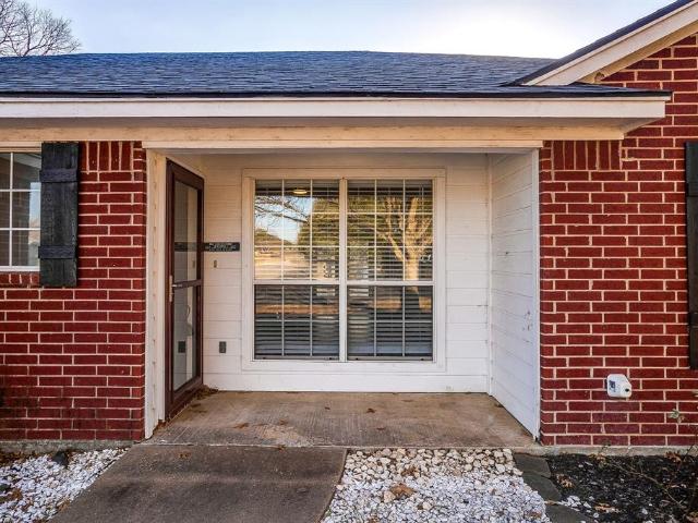 1312 Bradley Ct, Cleburne, TX 76033 | MLS #21170 | Compass