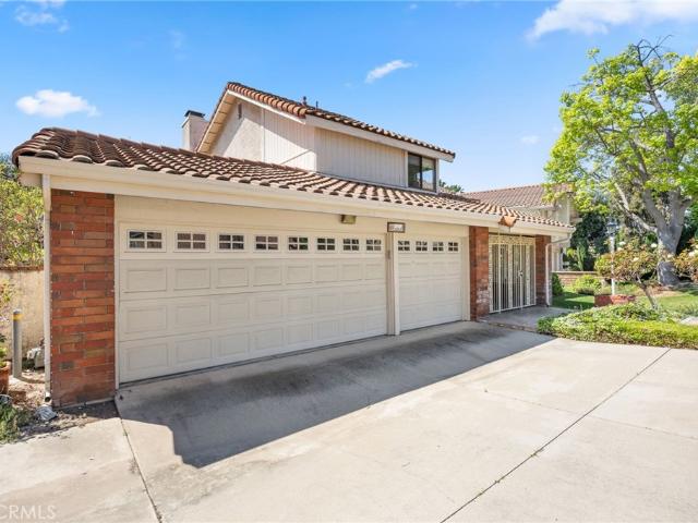 1312 Darnell