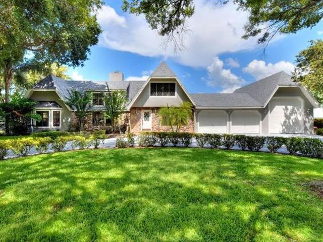 1312 Edgewater Beach Dr, Lakeland, FL 33805