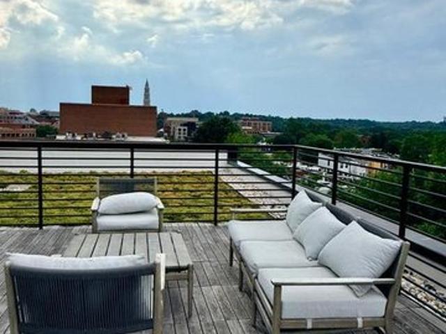 1312 King St Apt 302, Alexandria, VA 22314