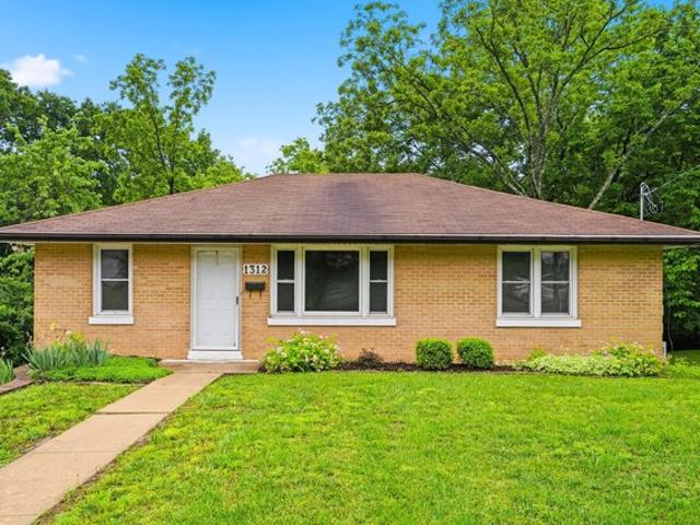 1312 Kolb Dr, Jefferson City, MO 65101
