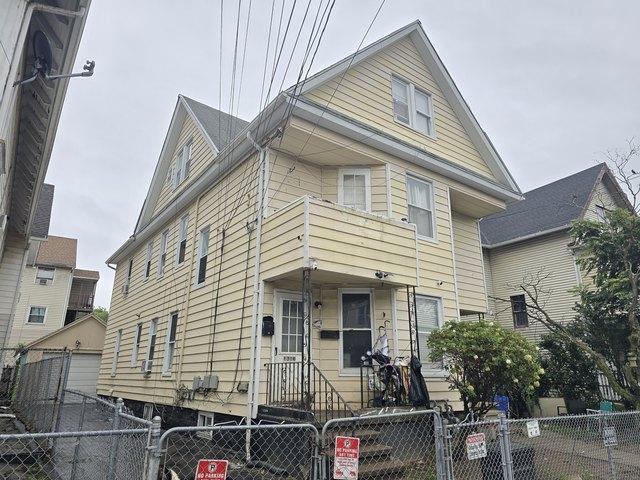 1312 Pembroke St, Bridgeport, CT 06608