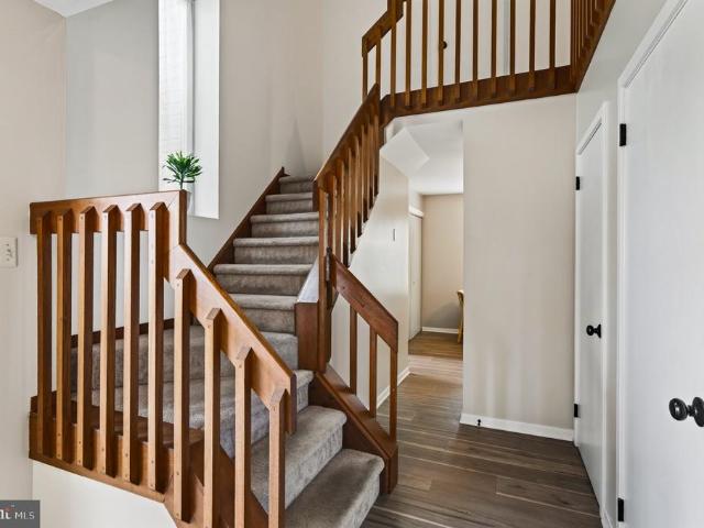 1312 Rhode Island Circle
