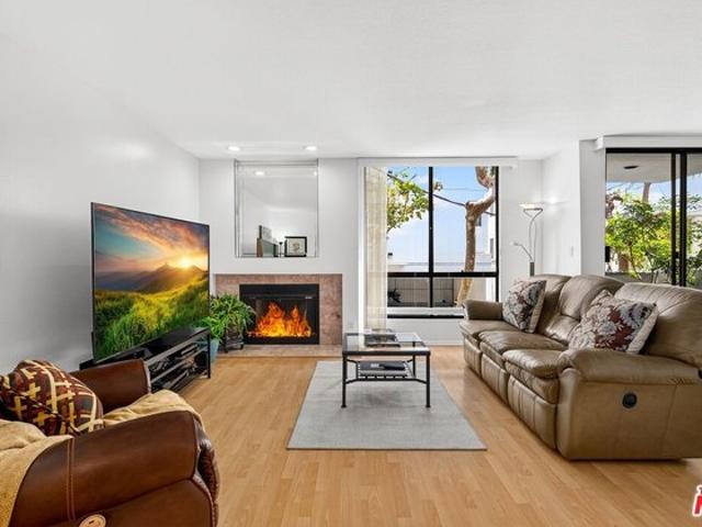 1312 S Saltair Ave Apt 105, Los Angeles, CA 90025