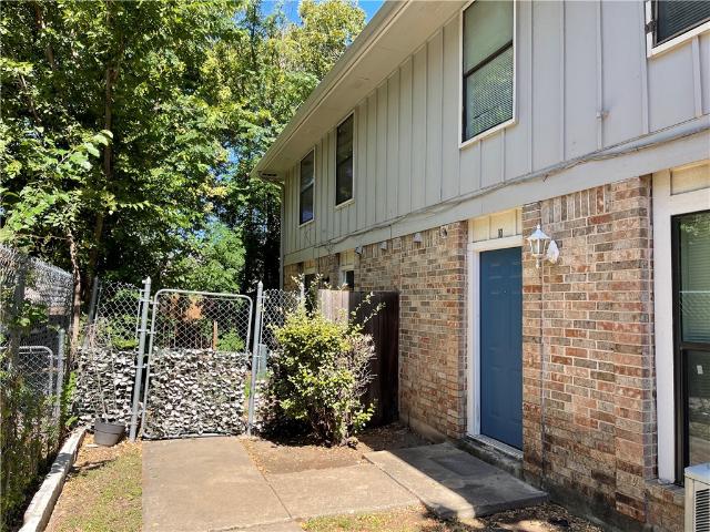 1312 Southport Dr, Unit D, Austin, TX 78704 | MLS #5730 | Compass