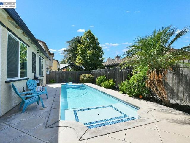1312 Tuolumne Way