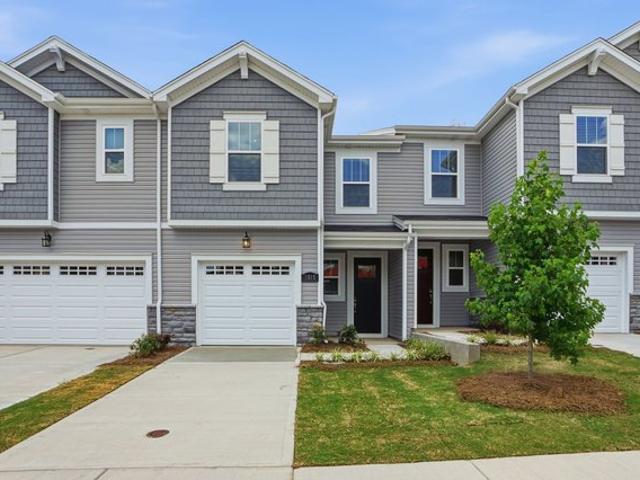1312 Vibrant Rd, Charlotte, NC 28215
