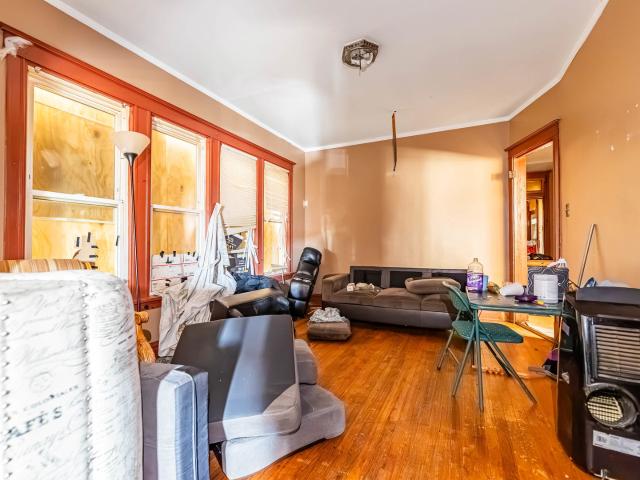 1312 W 73rd Place