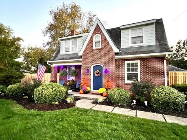 1312 W Main St, Lansdale, PA 19446