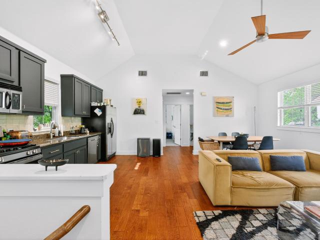 1312 Woodland Ave, Unit B, Austin, TX 78704 | MLS #9352 | Compass