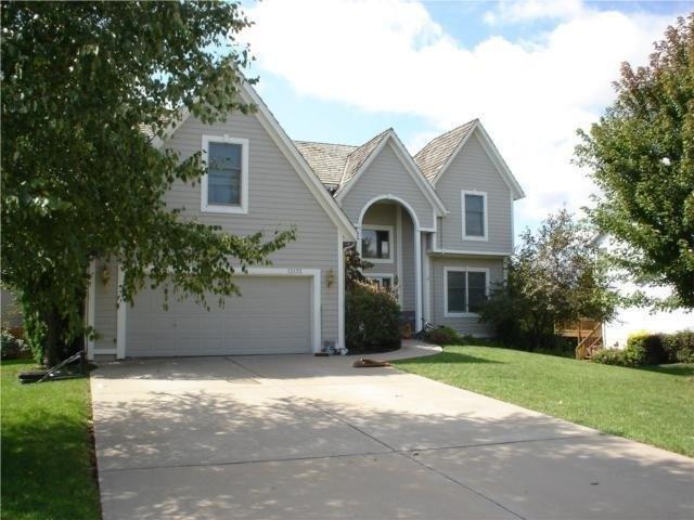13132 S Hagan St, Olathe, KS 66062