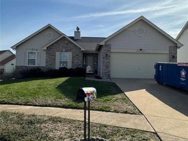 13134 Brendan Wood Dr, Black Jack, MO 63033