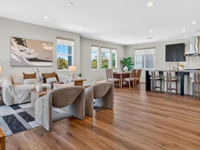 13136 Lumen Way, San Diego, CA 92130