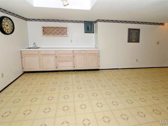 13138 Royal Pines Dr, Maryland Heights, MO 63146 | MLS #26003