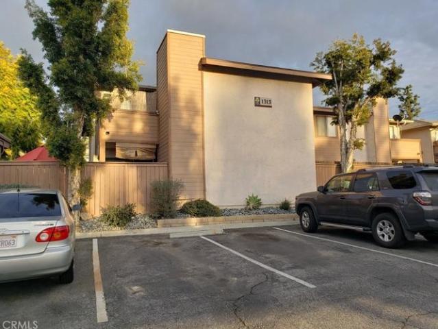 1313 Massachusetts Ave #206, Riverside, CA 92507