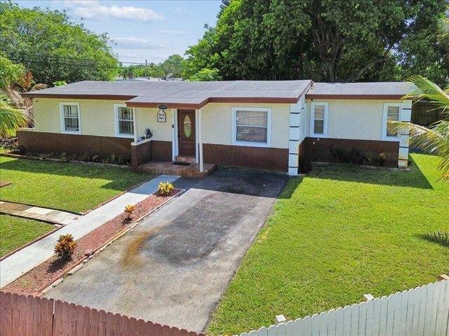 1313 NW 13th Ct, Fort Lauderdale, FL 33311