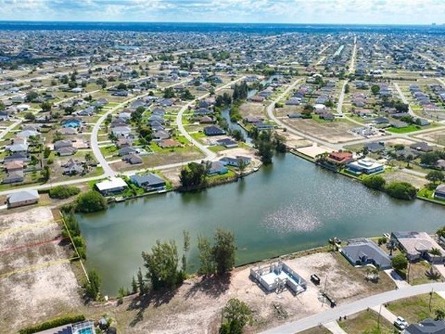 1313 NW 20th Ct, Cape Coral, FL 33993