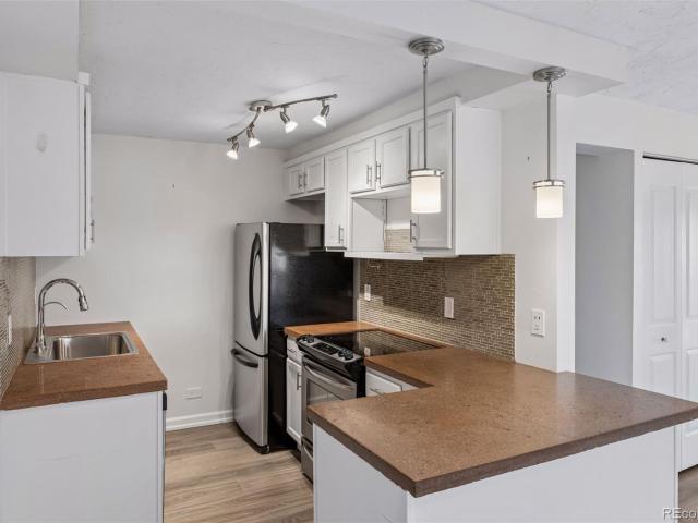 1313 N Williams Street # 1601