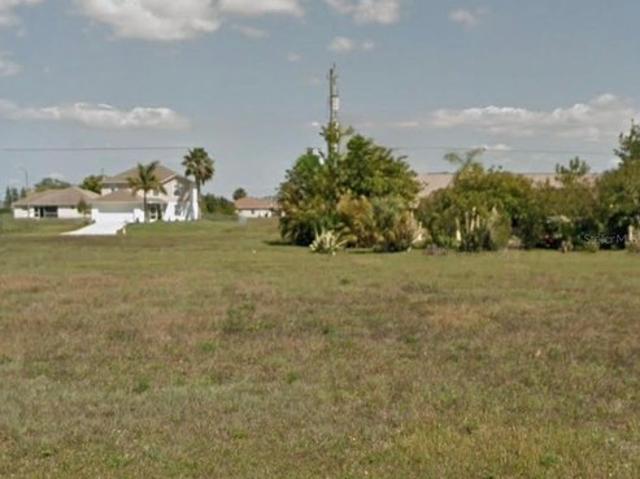 1313 Nelson Rd N, Cape Coral, FL 33993