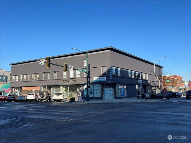 1313 Hewitt Ave, Everett, WA 98201