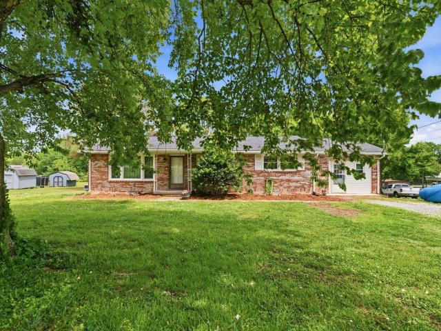 1313 Raby Ave